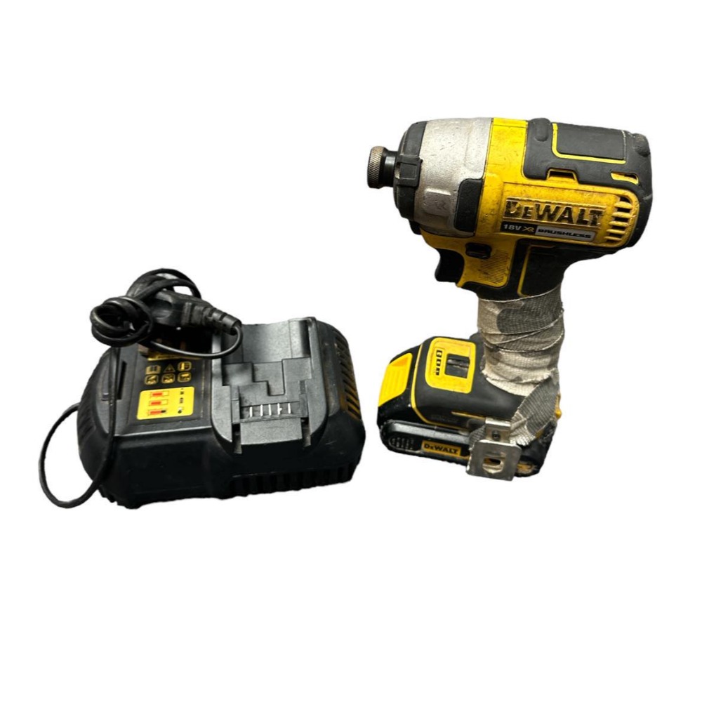 Pre-owned DEWALT DCF787 18V XR Brushless Impact Driver With Battery and ...